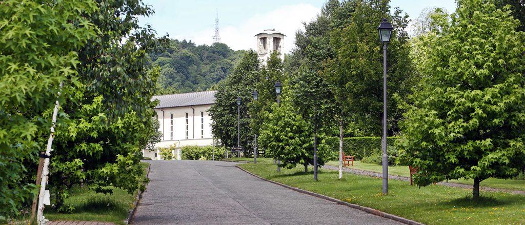 Cemeteries - Cardiff Bereavement Services